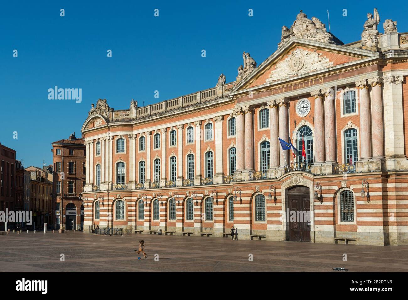 Toulouse squares hi-res stock photography and images - Alamy