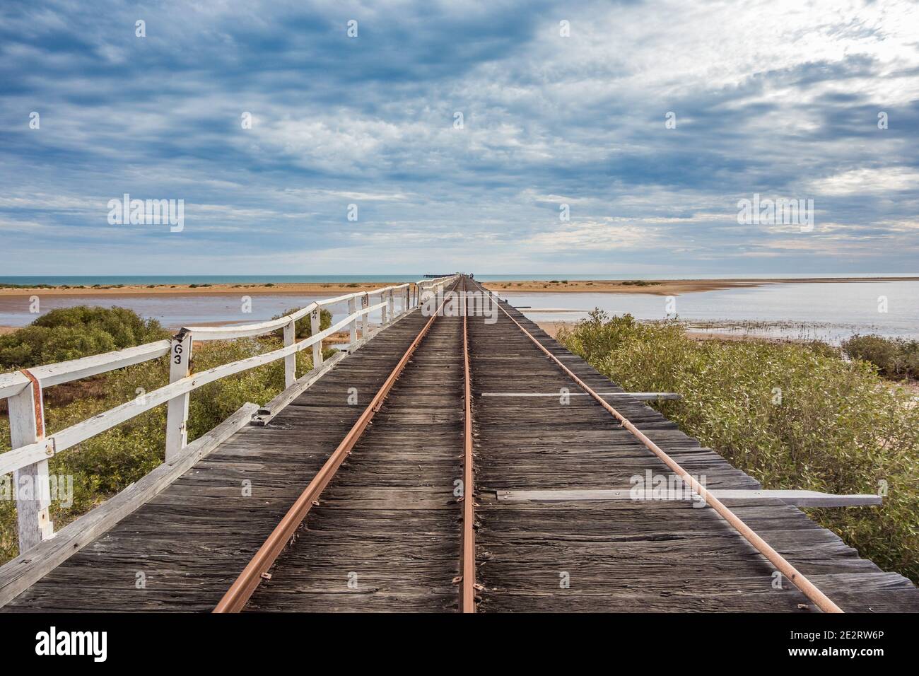 One Mile Jetty, Carnarvon, Western Australia Stock Photo - Alamy