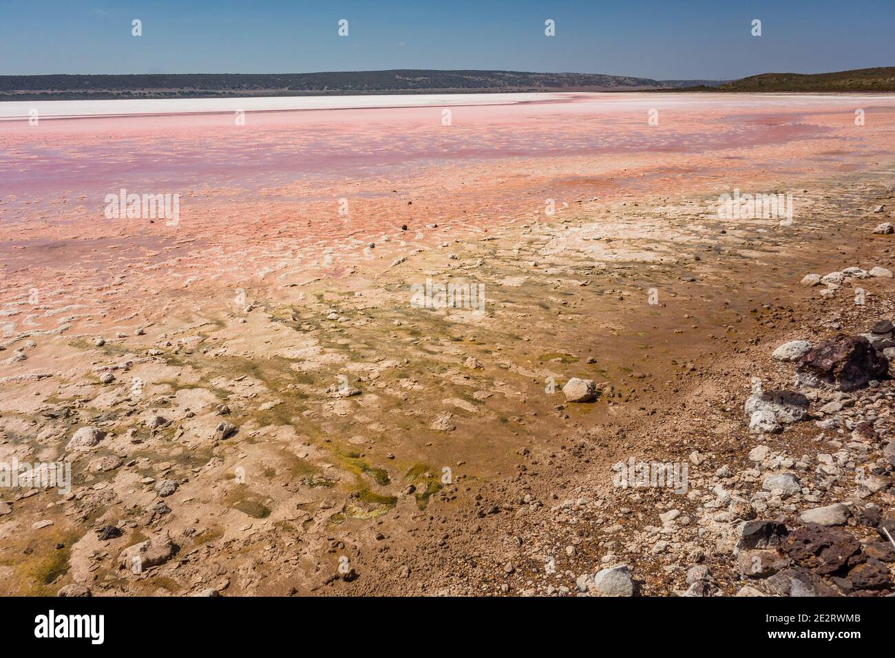 Island Rock & Natural Bridge, Red Bluff Coastal Cliffs, Kalbarri ...