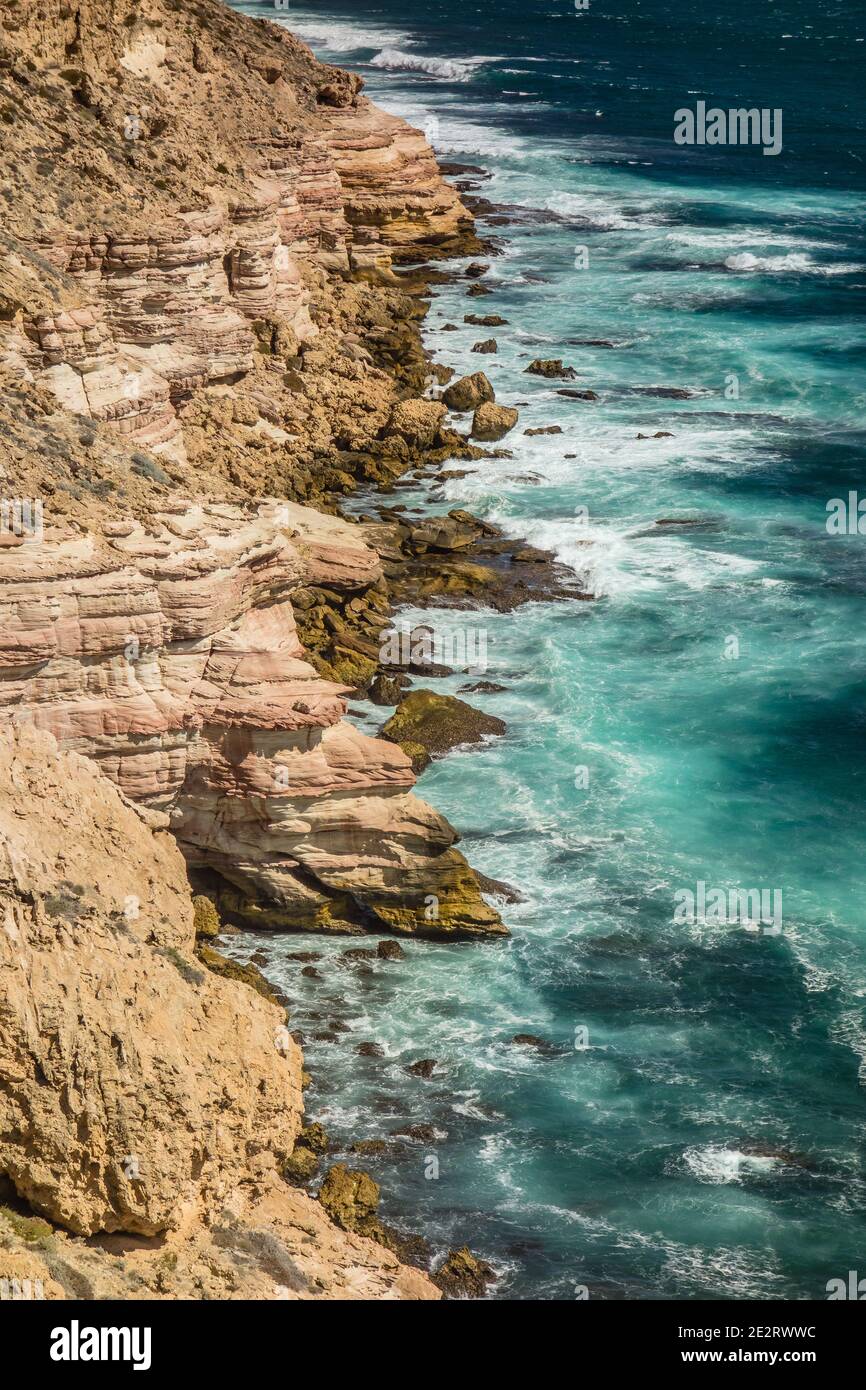 Island Rock & Natural Bridge, Red Bluff Coastal Cliffs, Kalbarri ...