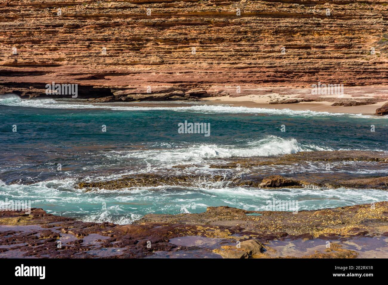 Island Rock & Natural Bridge, Red Bluff Coastal Cliffs, Kalbarri ...