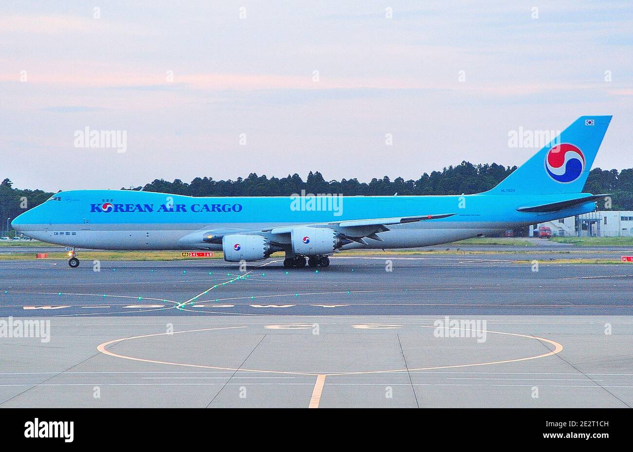 Korean Air Boeing 747 High Resolution Stock Photography and Images - Alamy