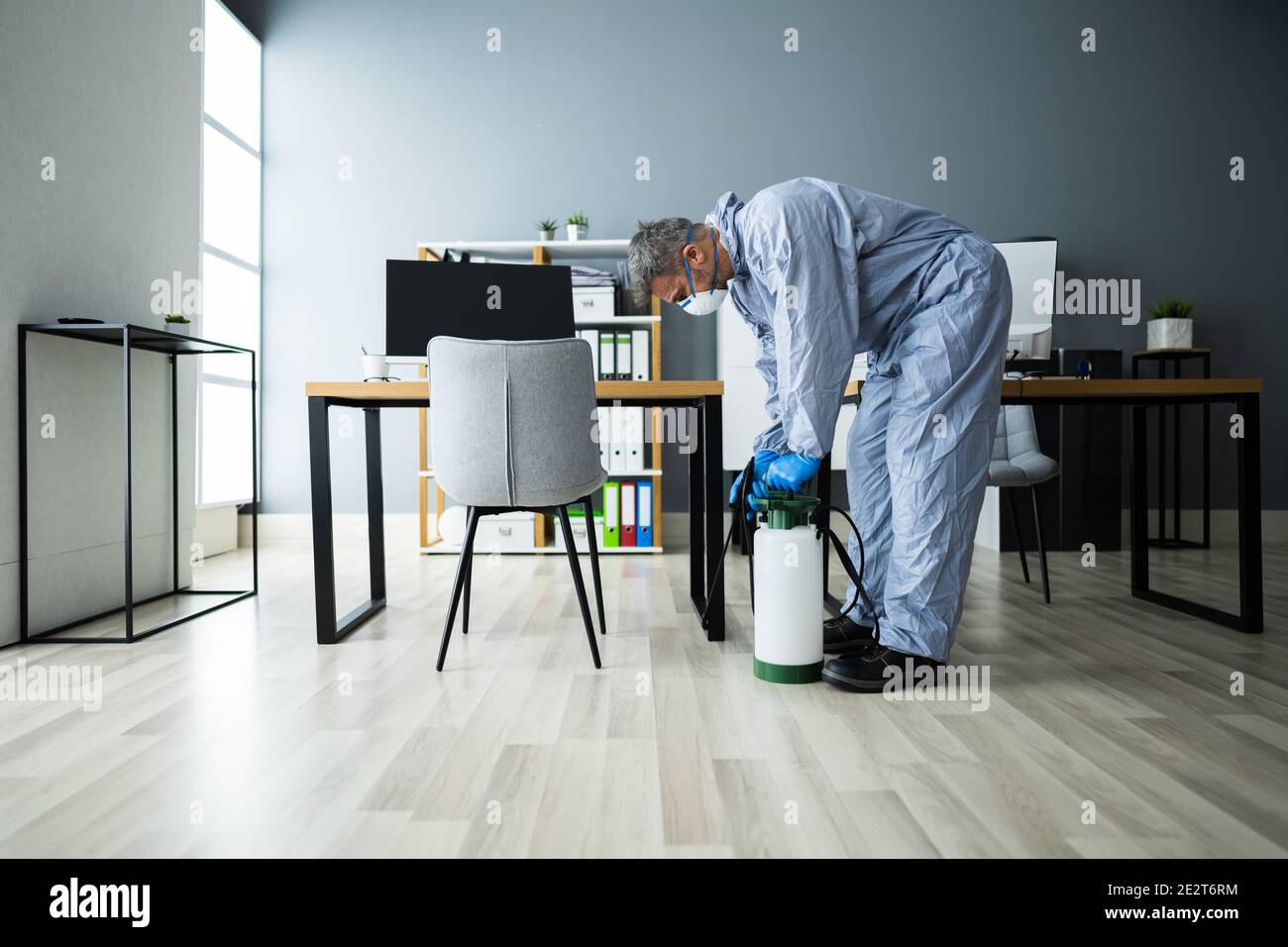 Hand insecticide spray hi-res stock photography and images - Alamy