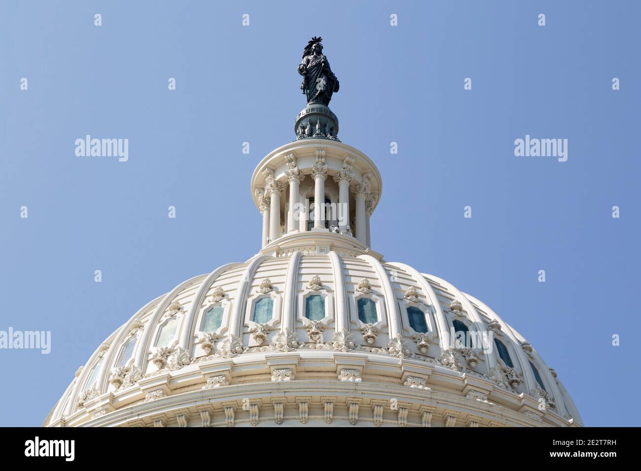 Statue of freedom, capitol building hi-res stock photography and images ...