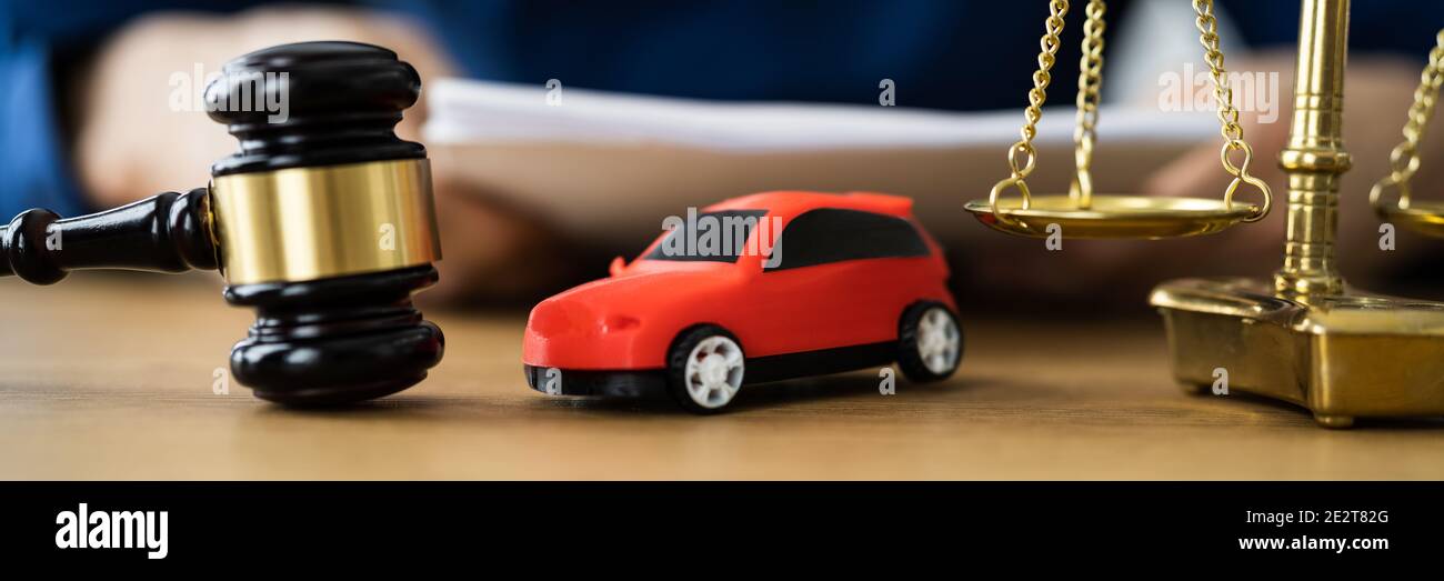 Lawyer courtroom case hi-res stock photography and images - Alamy