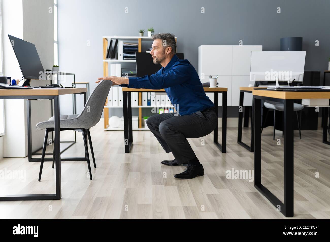 Fit older men hi-res stock photography and images - Alamy