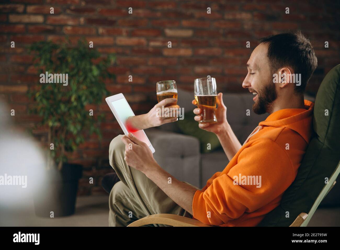 Online remote cocktail party hi-res stock photography and images - Alamy