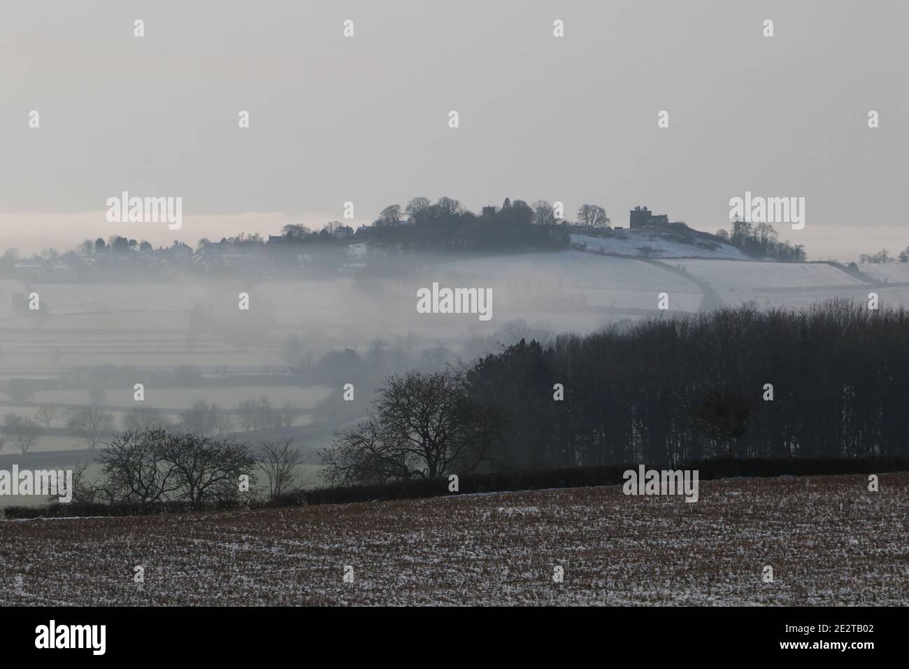 Crayke and crayke castle yorkshire hi-res stock photography and images ...