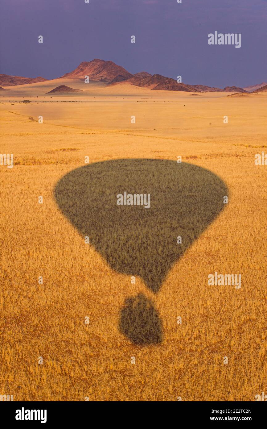 Sossus Vlei Sesriem Desierto Namib Namibia Africa Stock Photo - Alamy