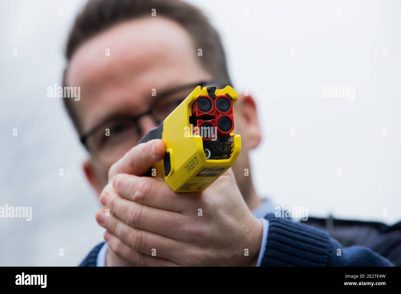 Taser training hi-res stock photography and images - Alamy