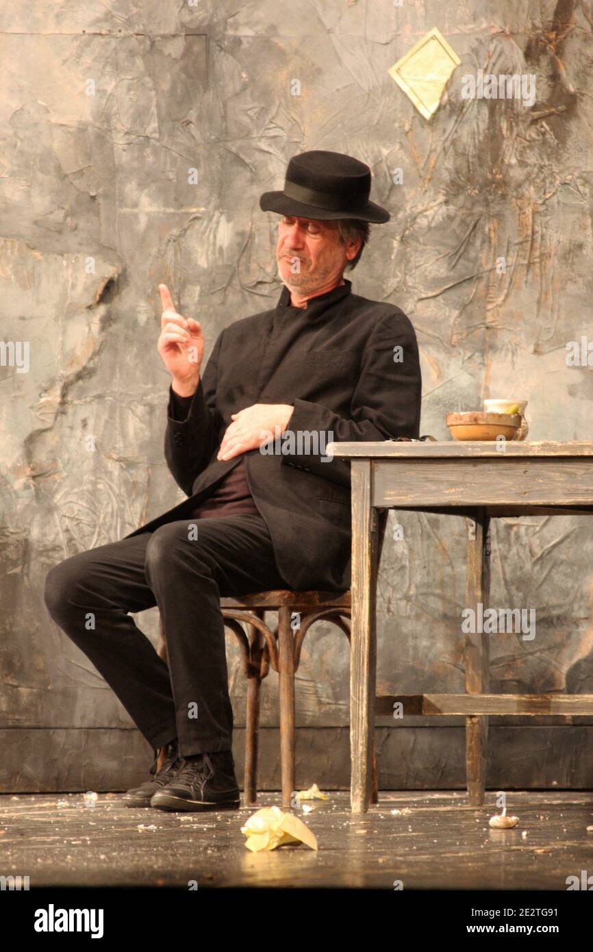 Romanian actor Marcel Iures performing in "A Lost Letter" ("O scrisoare ...