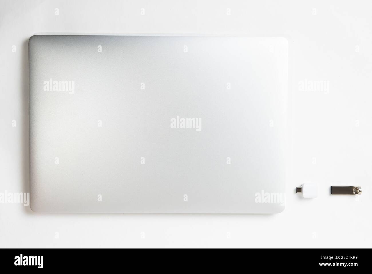 close up. laptop and flash card on a white background Stock Photo - Alamy