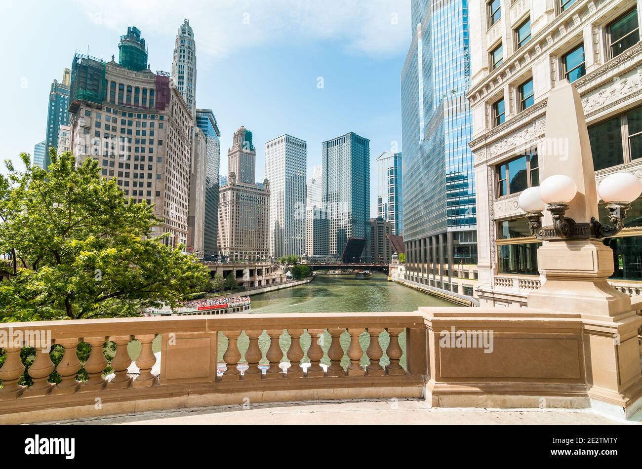 Chicago landmarks hi-res stock photography and images - Alamy