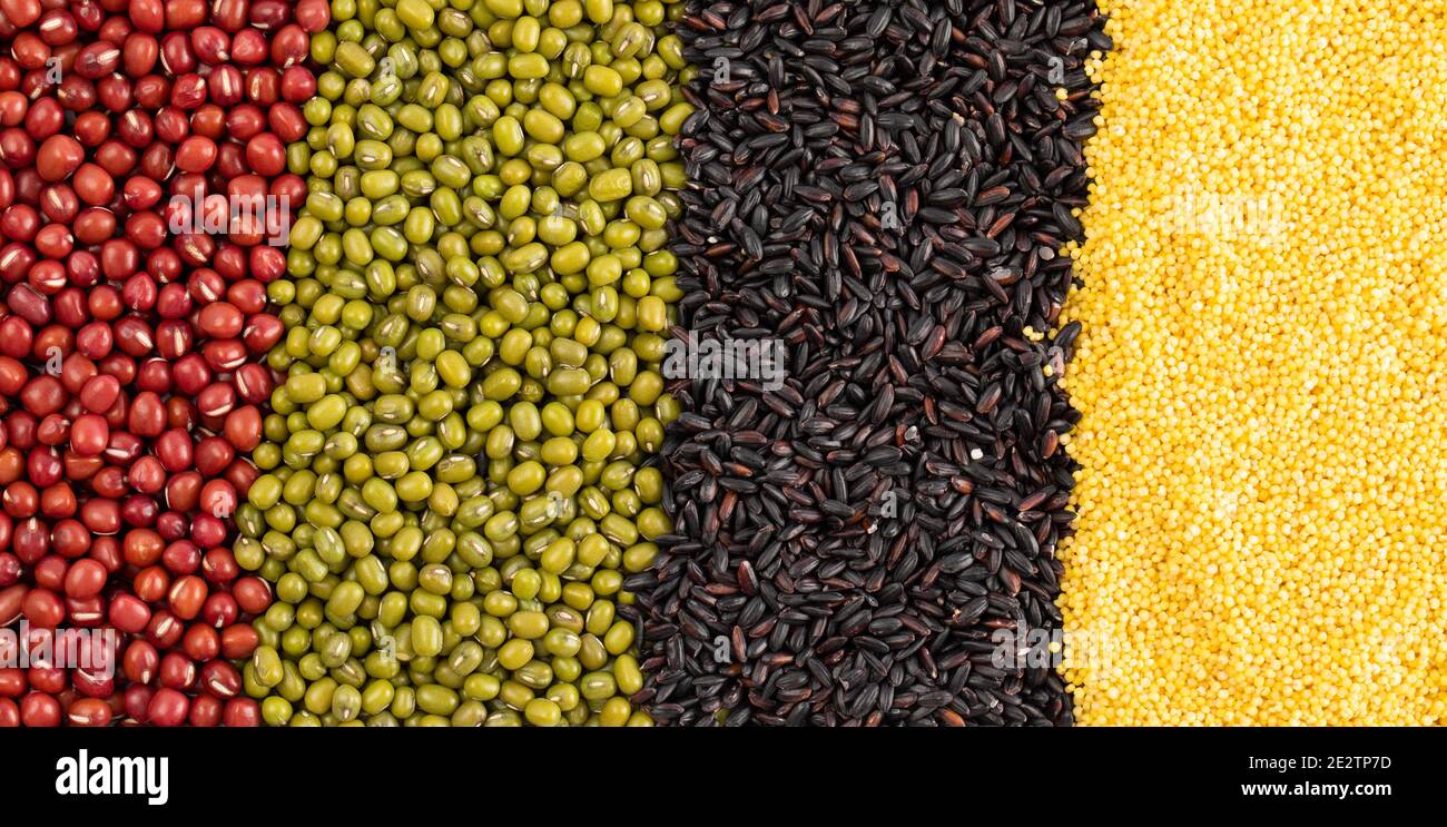 Top view of different grain and cereal varieties in vertical rows Stock ...