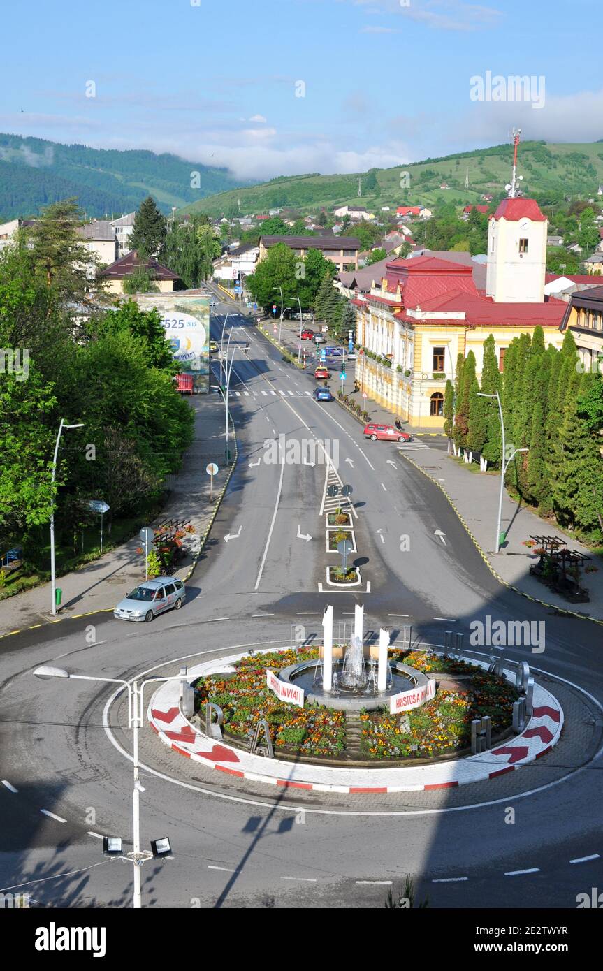 Round hill center hi-res stock photography and images - Alamy