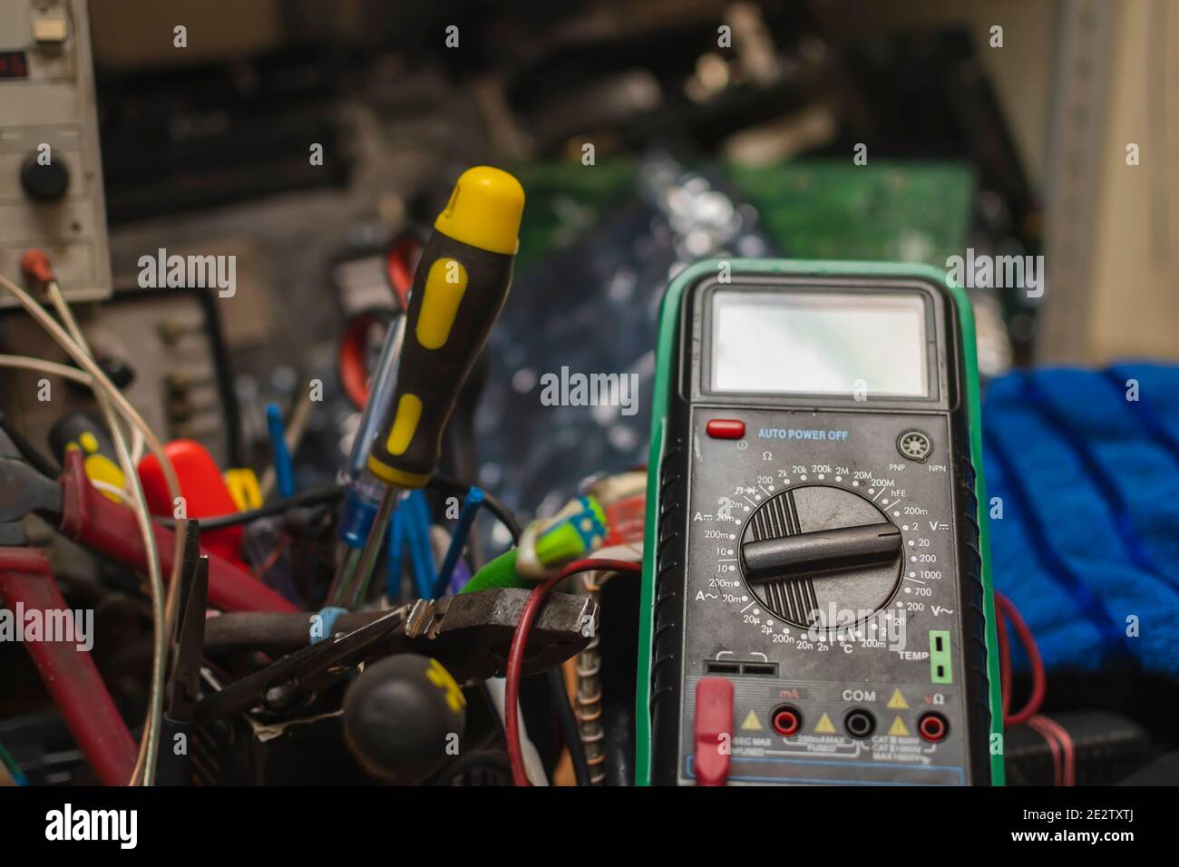 Analog multimeter hi-res stock photography and images - Alamy