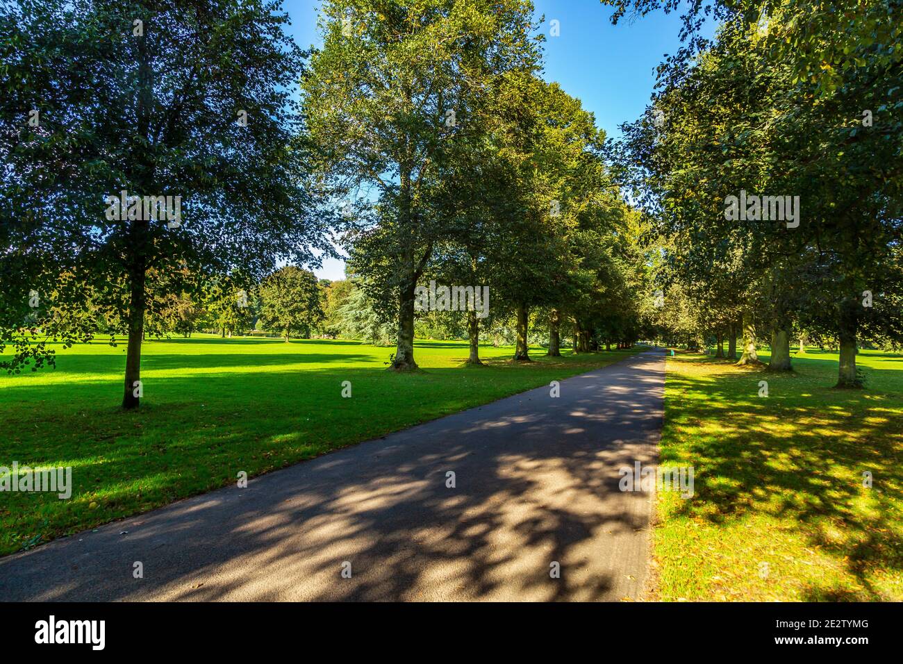 Ednam village hi-res stock photography and images - Alamy