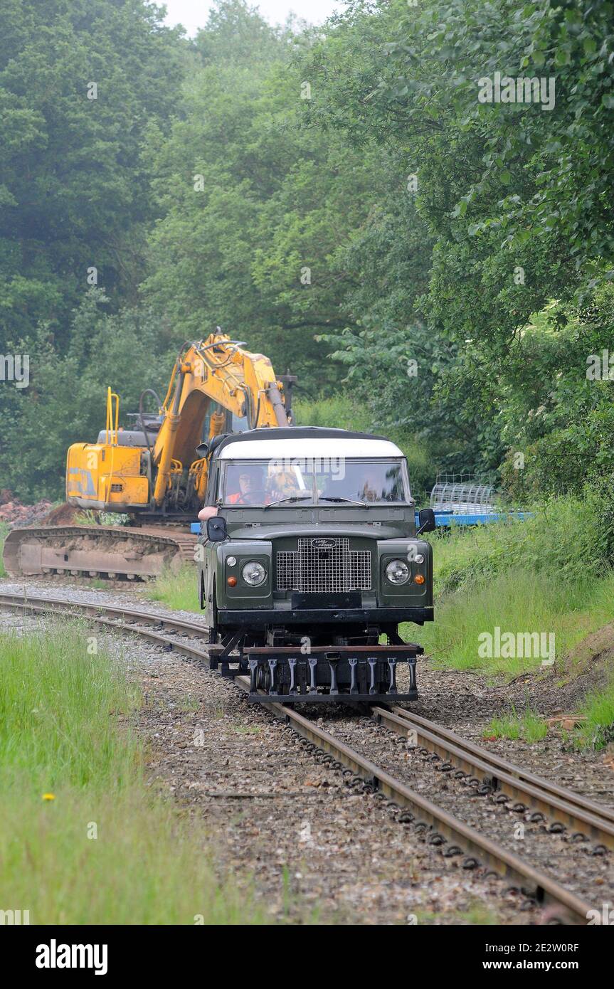 Land rover on rails hi-res stock photography and images - Alamy