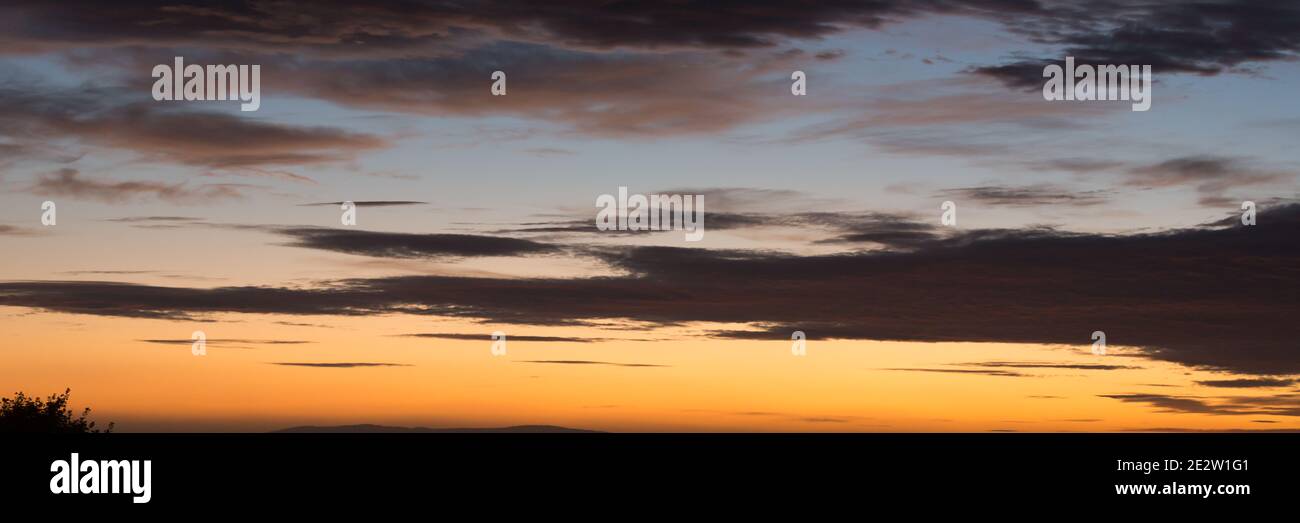 A beautiful colourful sunset in England Stock Photo - Alamy