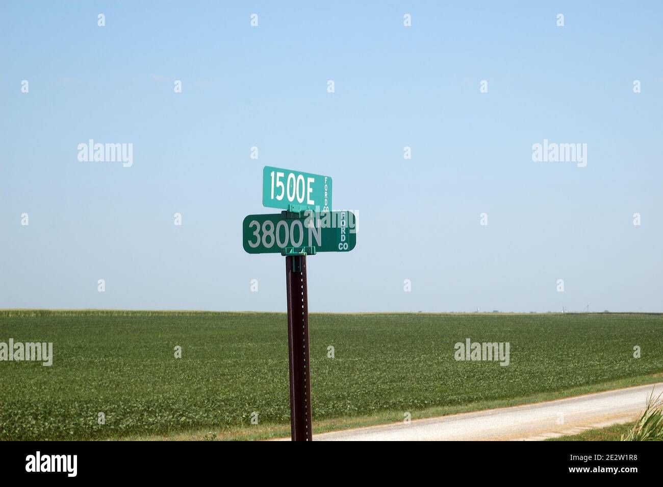 Road signs signage hi-res stock photography and images - Alamy