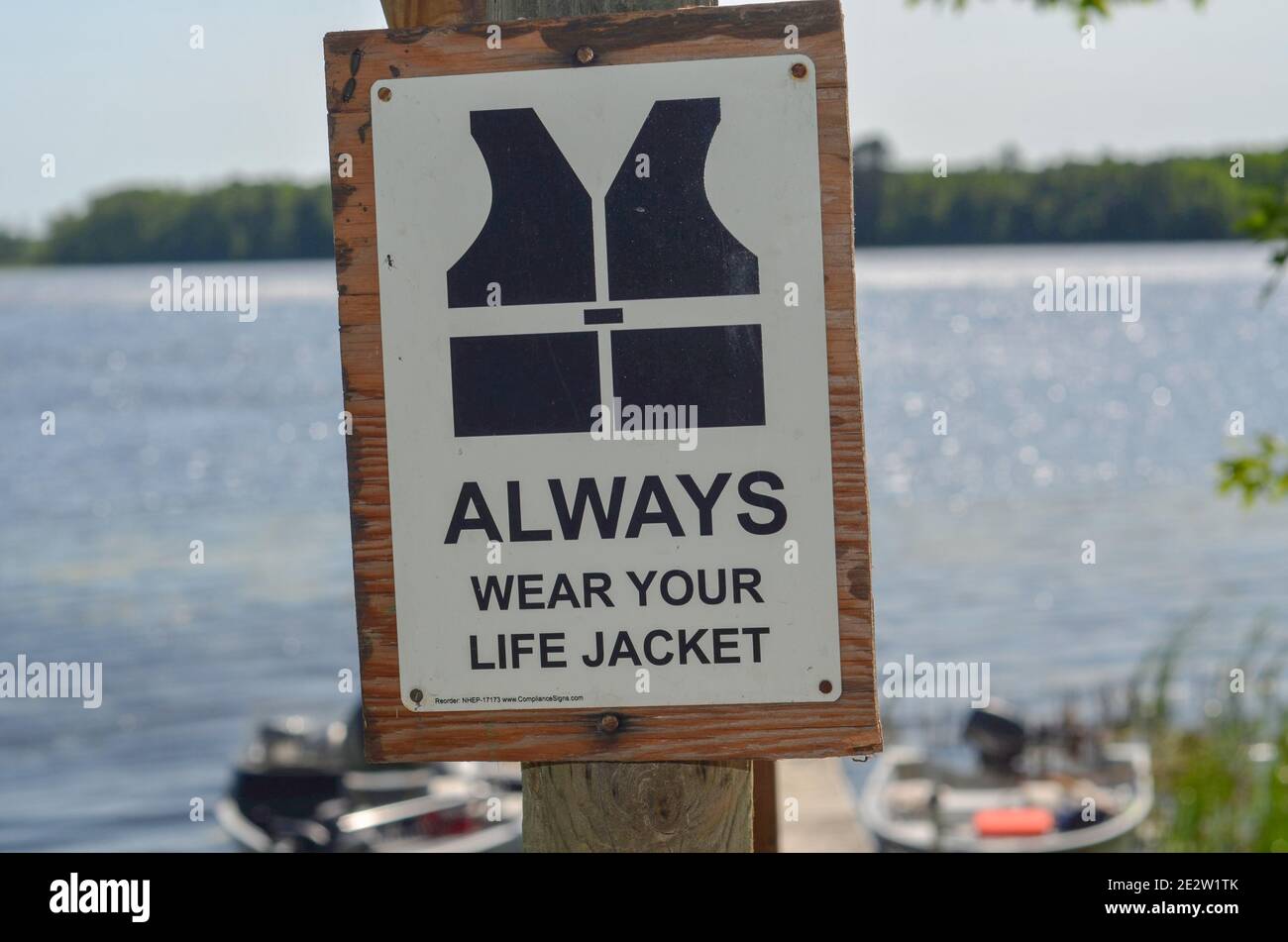Life jacket safety sign hi-res stock photography and images - Alamy