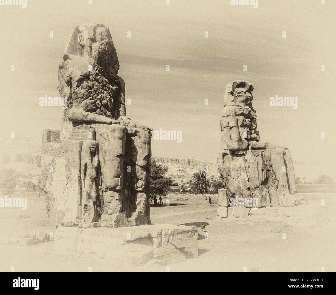 Pharaoh feet statues abu simbel hi-res stock photography and images - Alamy