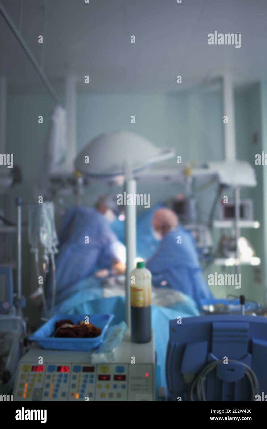 Resuscitation ward hospital hi-res stock photography and images - Alamy