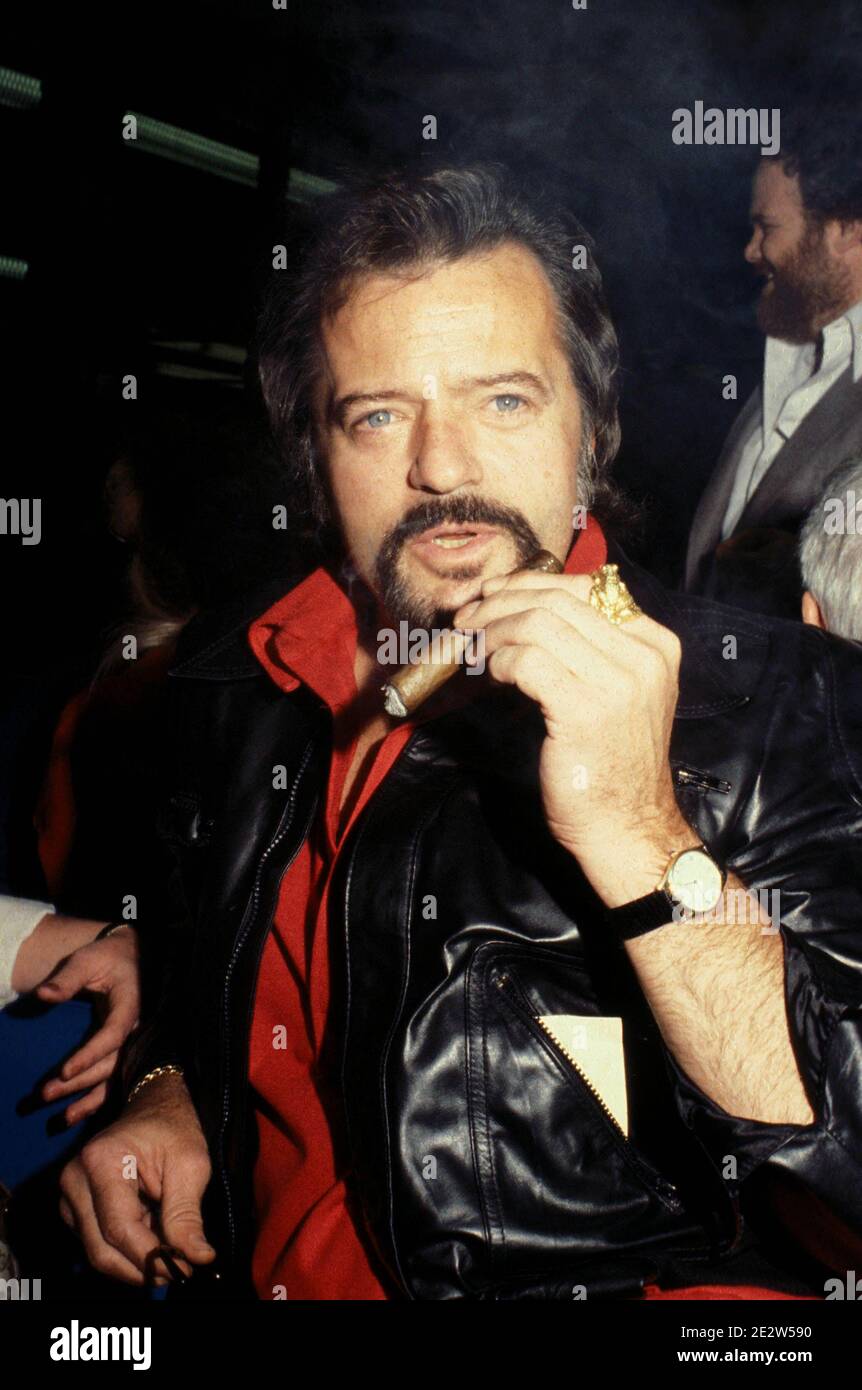 Robert goulet hi-res stock photography and images - Alamy