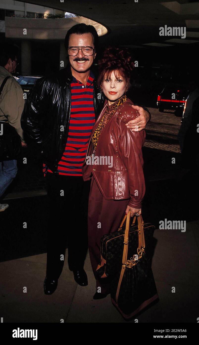 Robert Goulet And Vera Novak 01-1991 Credit: Ralph Dominguez/MediaPunch ...