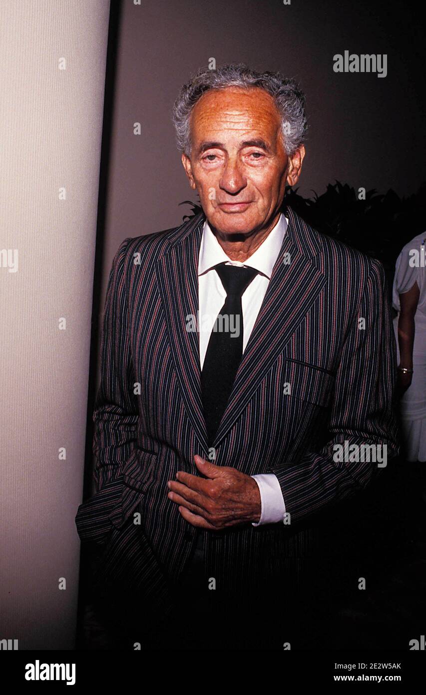 Joey Bishop 1990 Credit: Ralph Dominguez/MediaPunch Stock Photo - Alamy