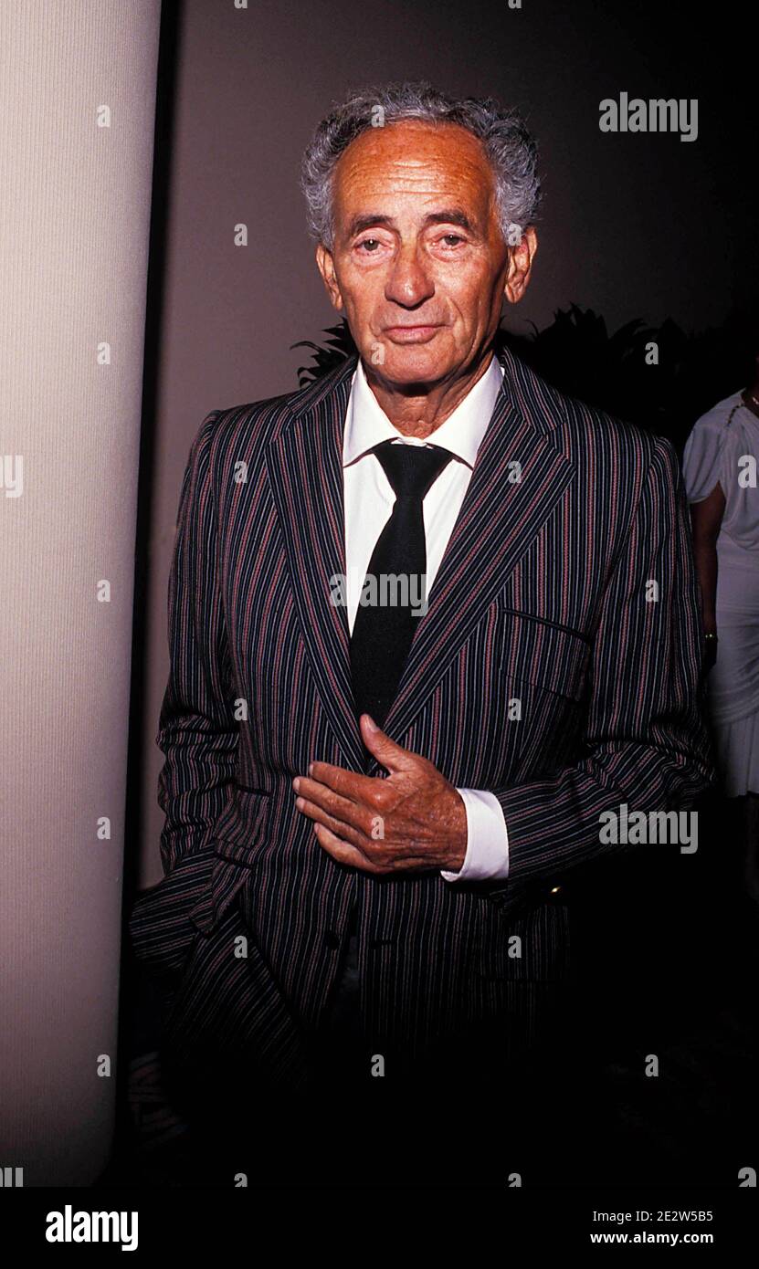 Joey bishop hi-res stock photography and images - Alamy