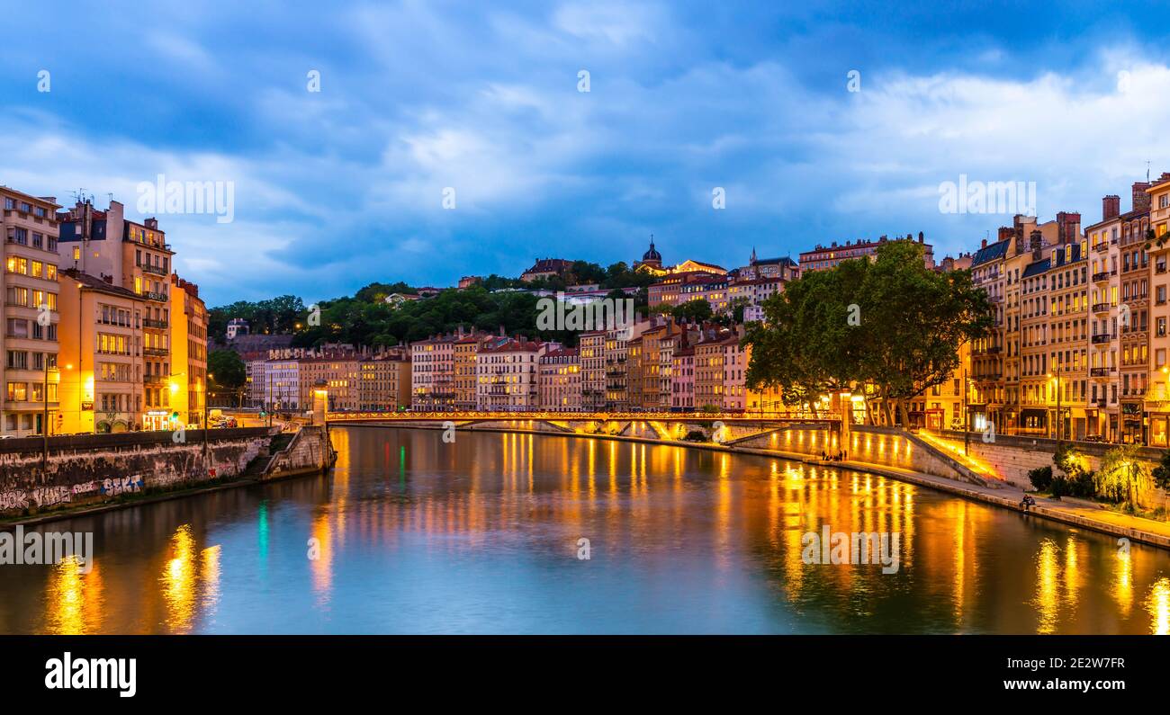 Bondy hi-res stock photography and images - Alamy