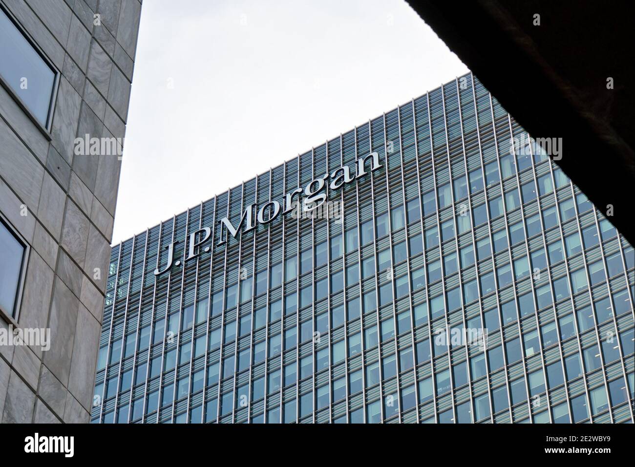 London jpmorgan tower hi-res stock photography and images - Alamy