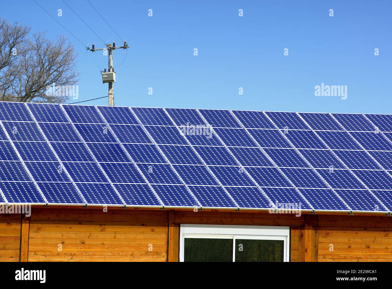 Inverter transformer hi-res stock photography and images - Alamy