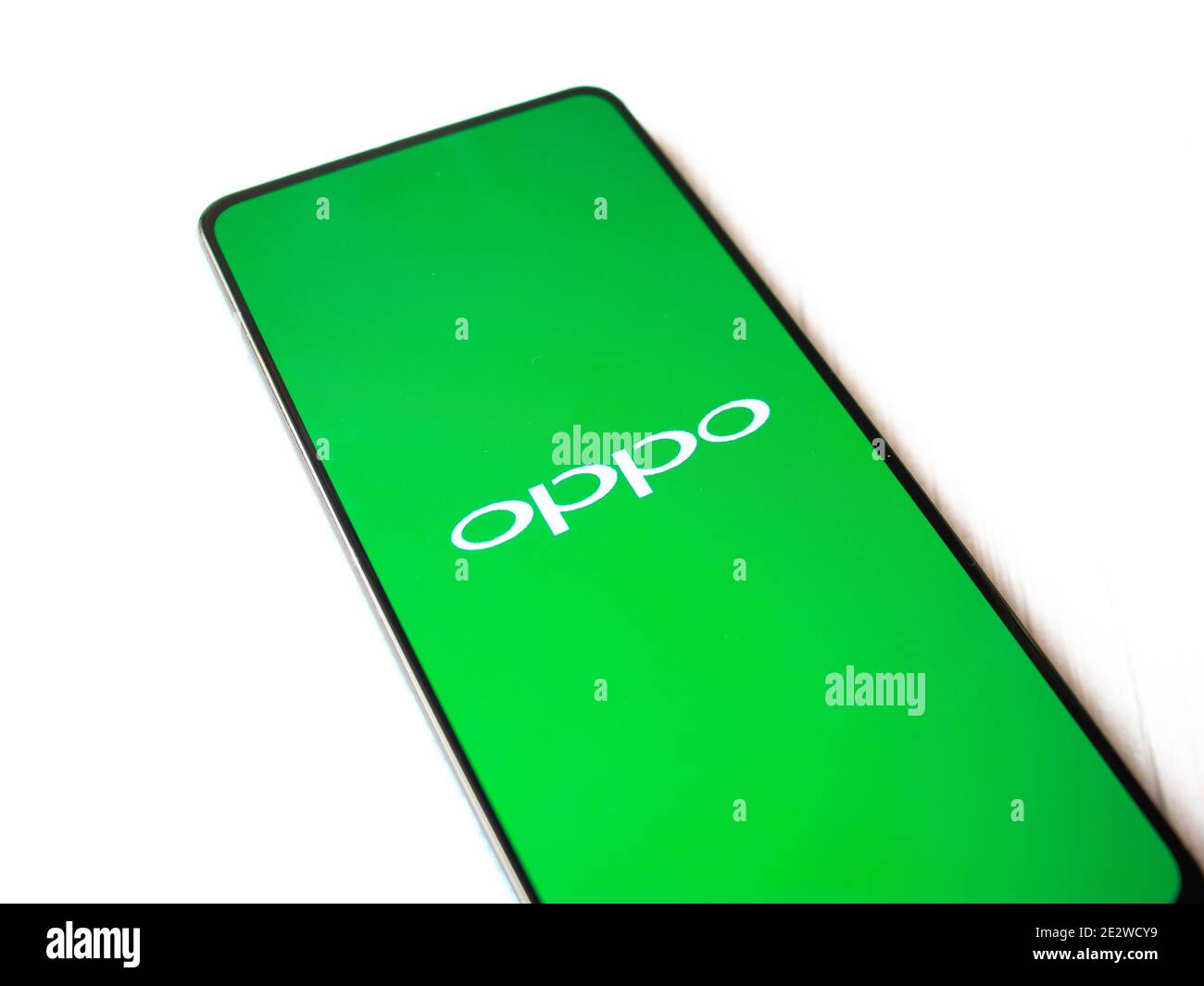 Oppo store hi-res stock photography and images - Alamy