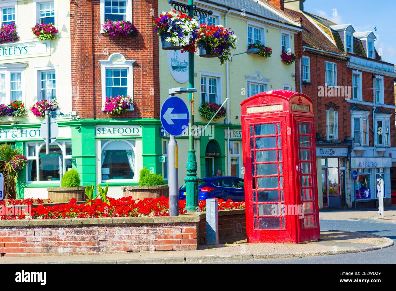 Phone booth on beach hi-res stock photography and images - Alamy