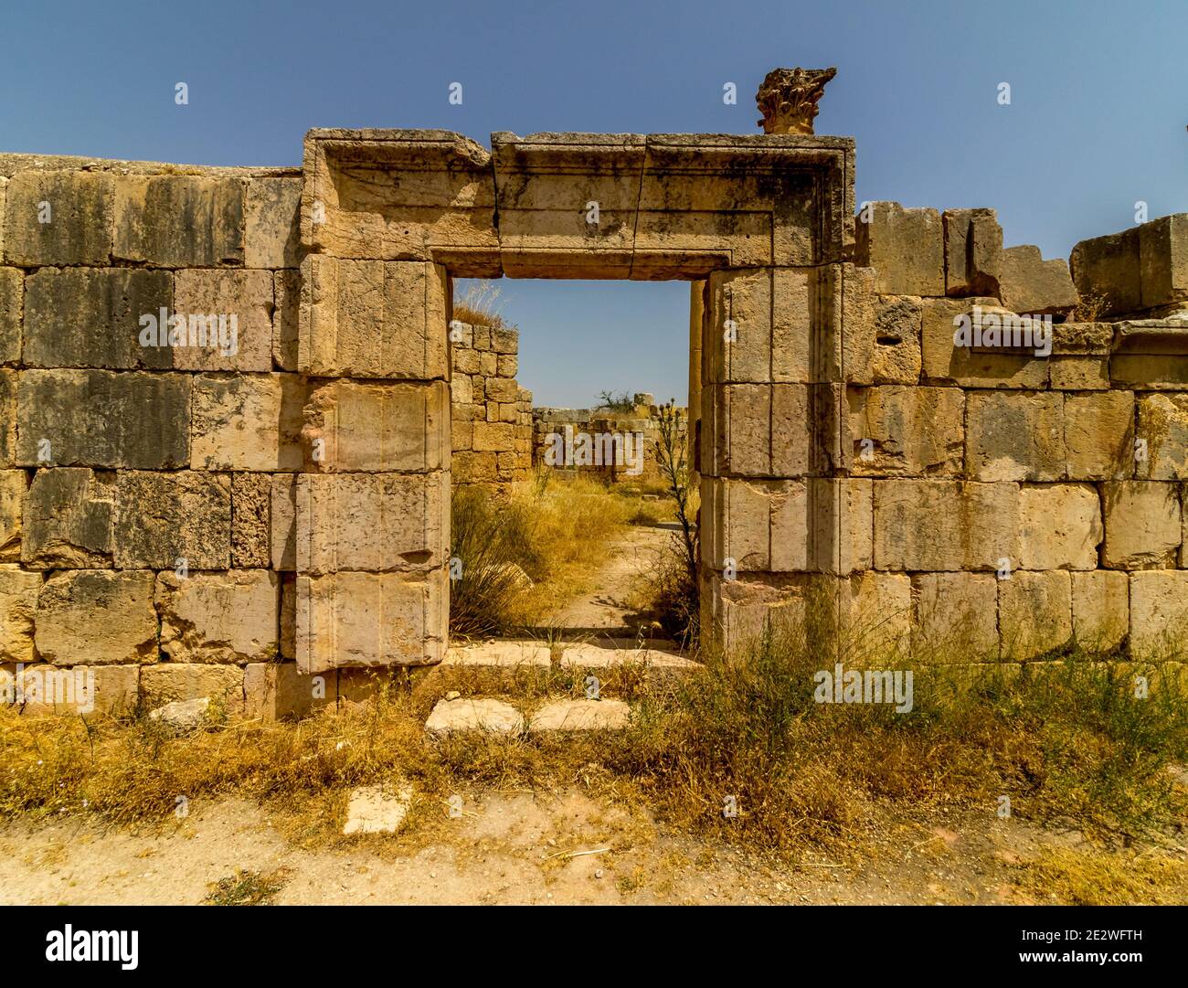 Romans temples jordan hi-res stock photography and images - Alamy