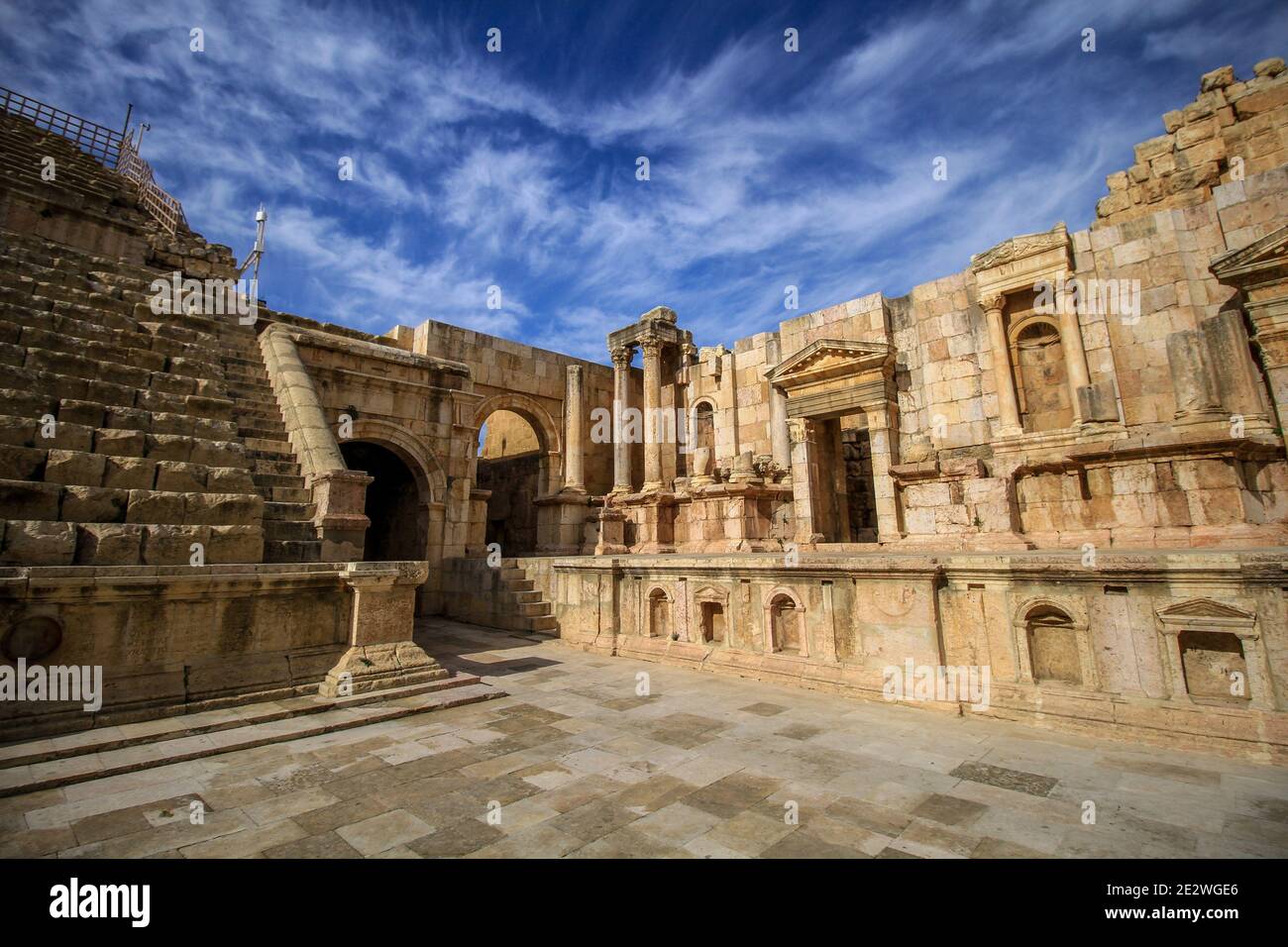 Romans temples jordan hi-res stock photography and images - Alamy