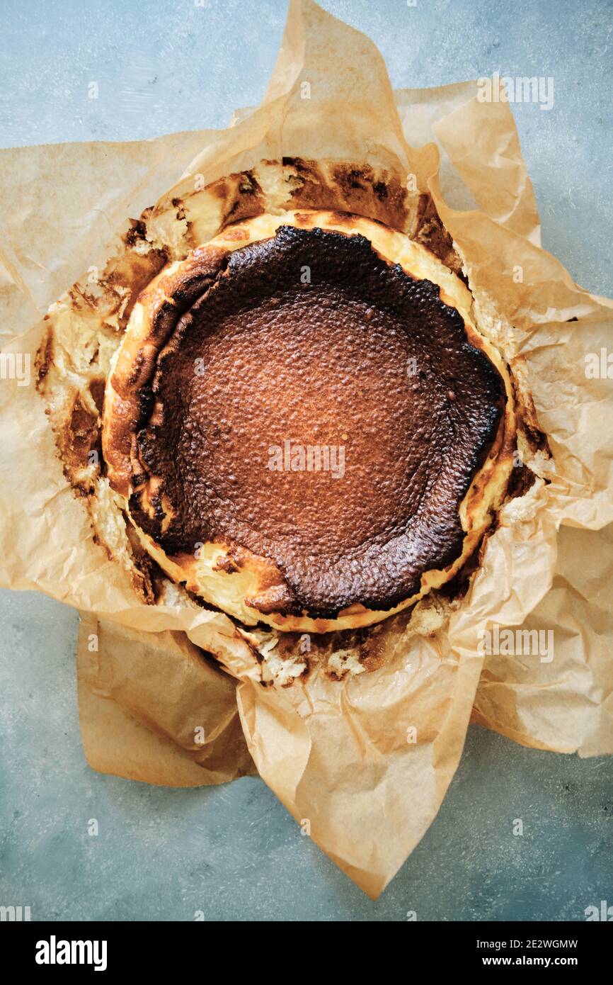 Burnt cake hi-res stock photography and images - Alamy