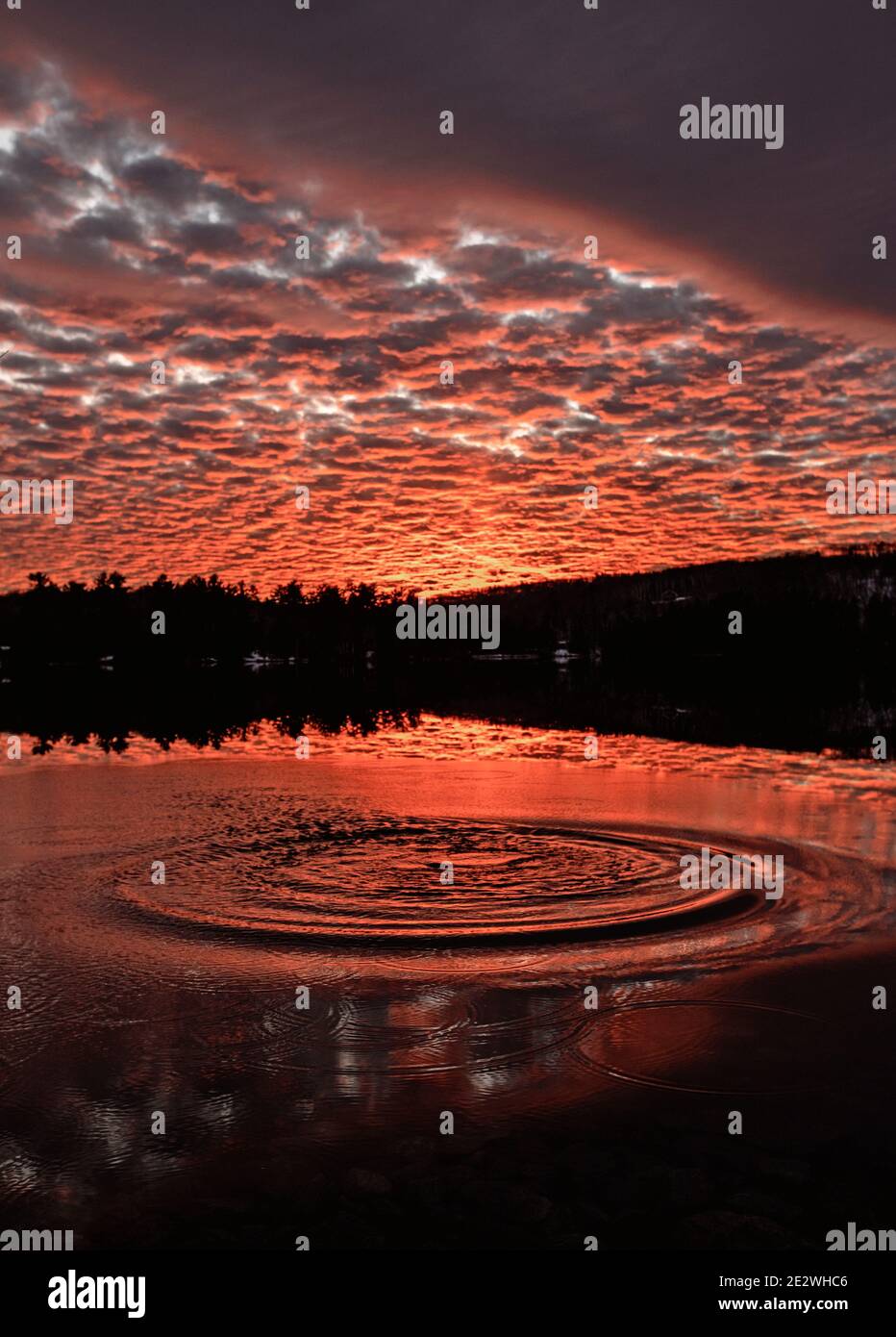 Round pond maine hi-res stock photography and images - Alamy