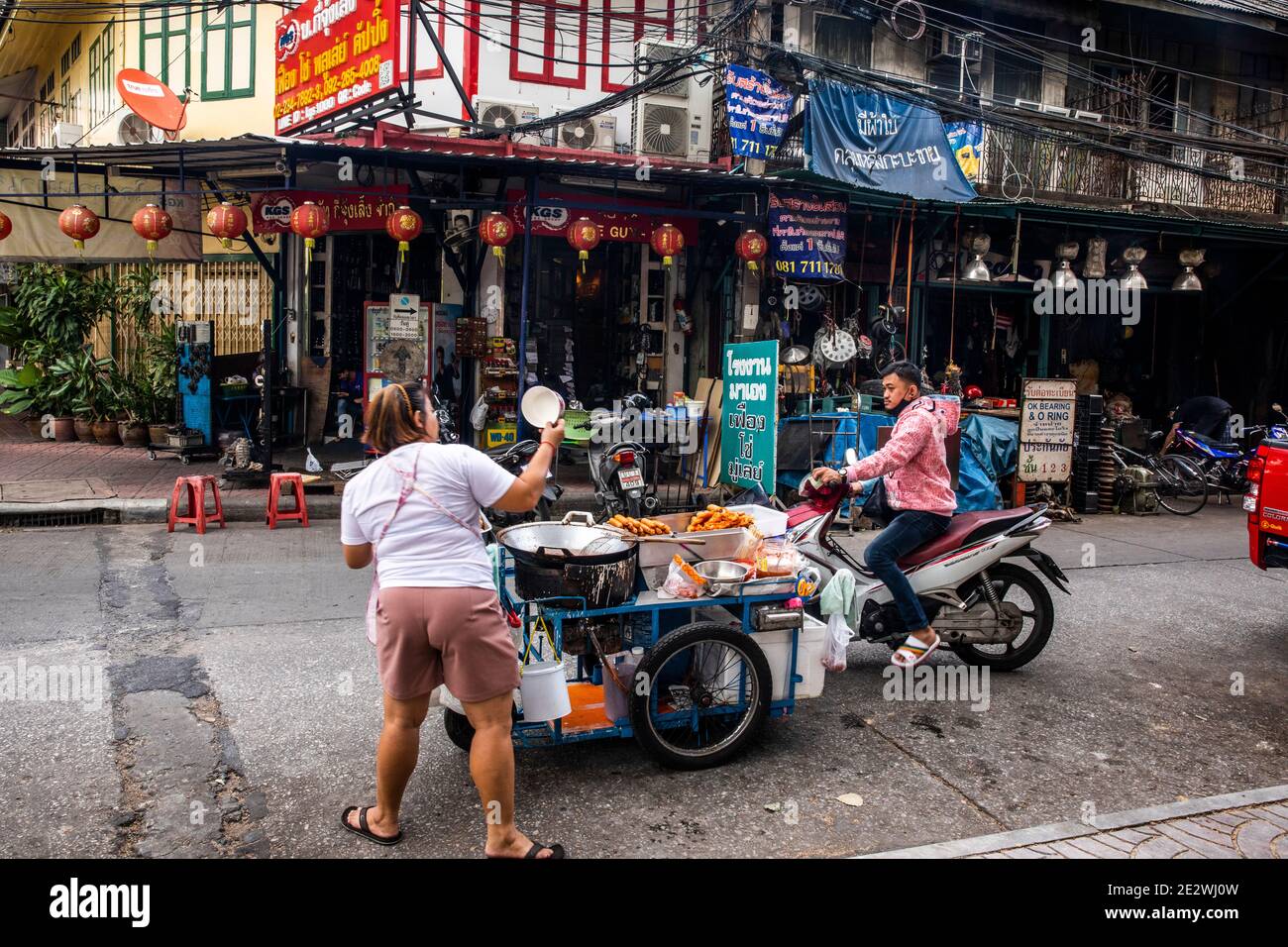 Woman prepares food soup hi-res stock photography and images - Alamy