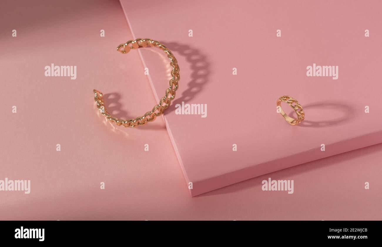 Rosie Roff Wallpaper