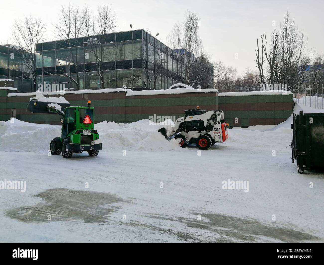 Front end loaders hi-res stock photography and images - Alamy