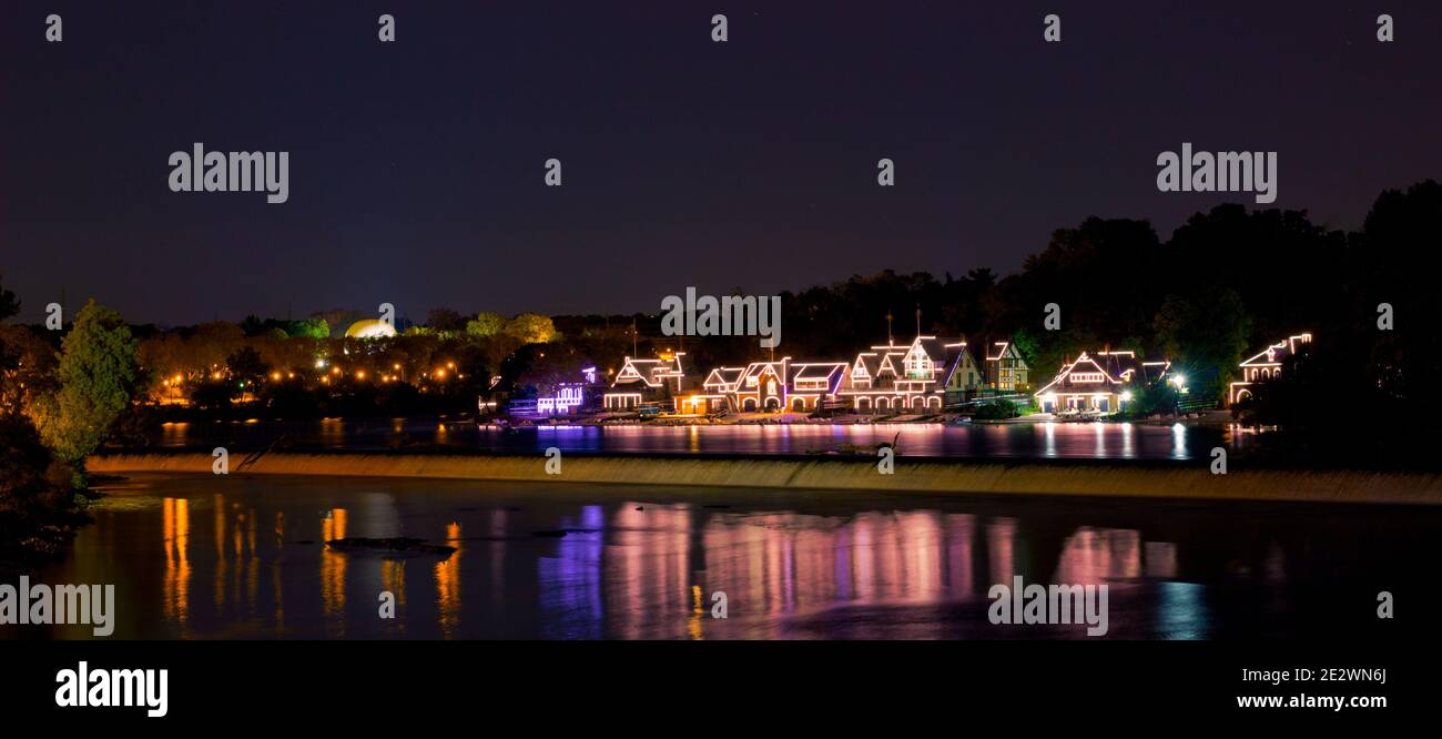 Philadelphia Boathouse Row Night Time Evening Lights, Fairmont Water ...