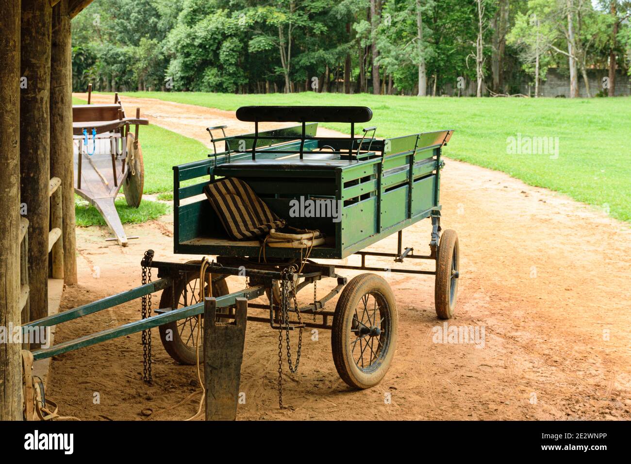 Green buggy hi-res stock photography and images - Alamy