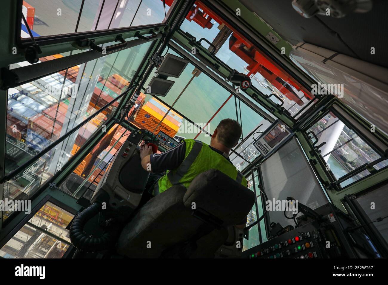 Southampton Docks UK’s second largest container terminal Stock Photo ...