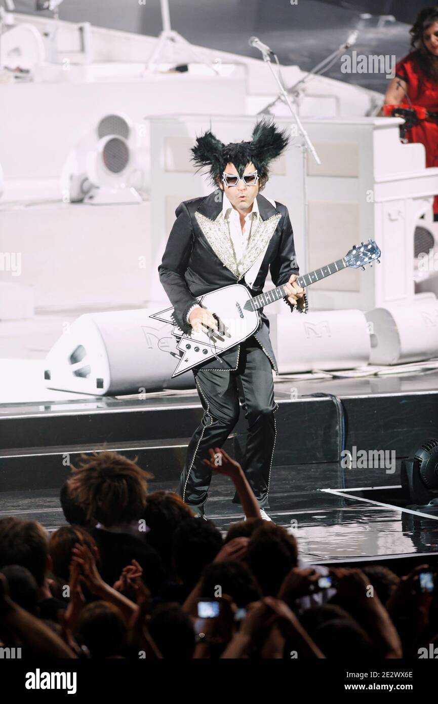 M (Mathieu Chedid) performs at the Arena in Geneva, Switzerland on ...