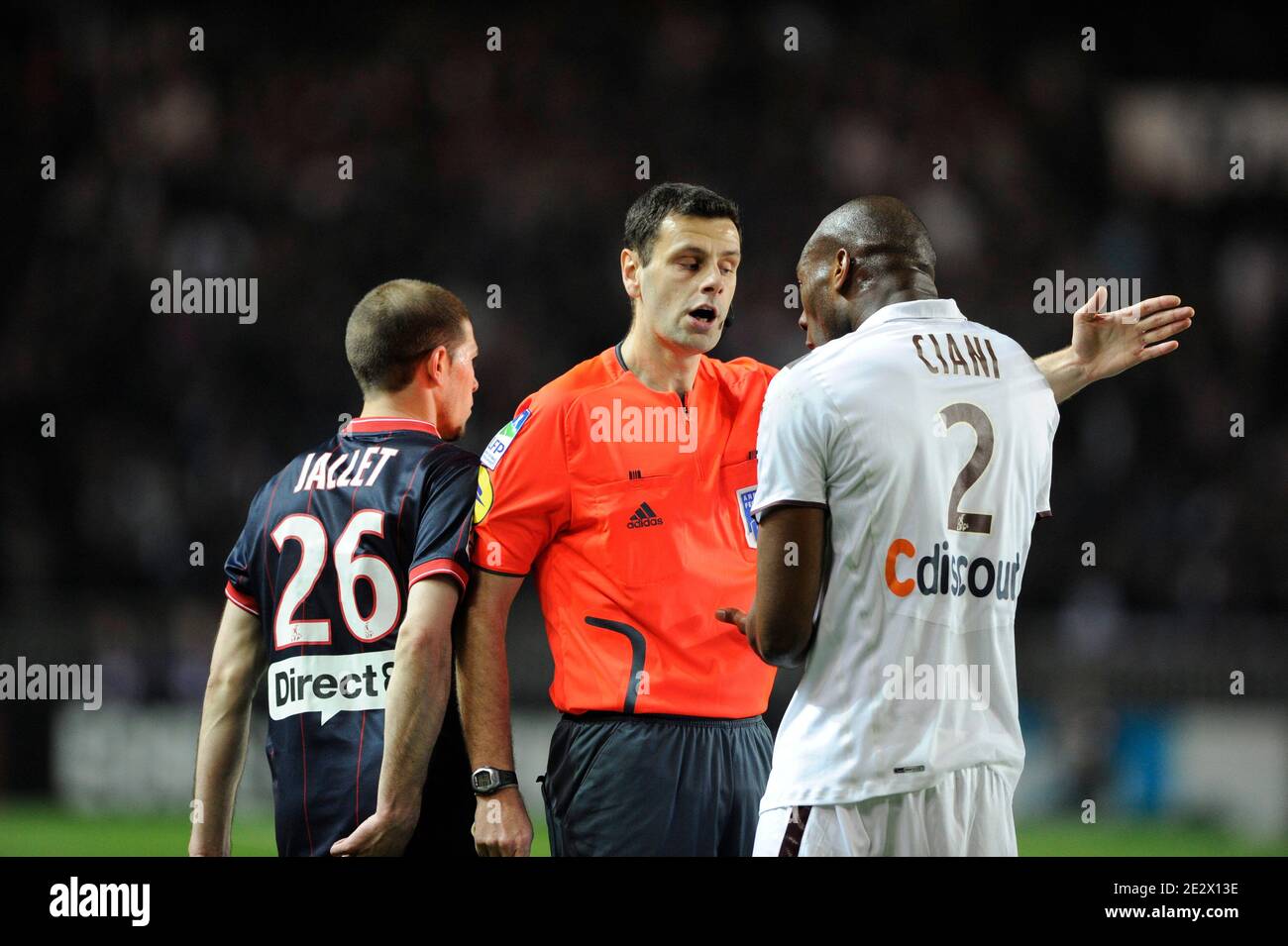 Referee alexandre castro hi-res stock photography and images - Alamy