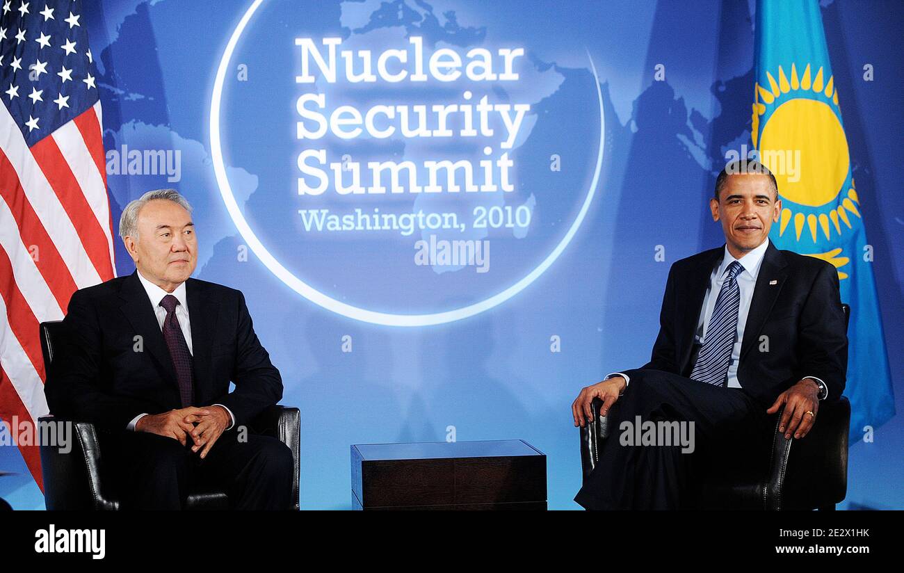 President Barack Obama holds bilateral meeting with President ...