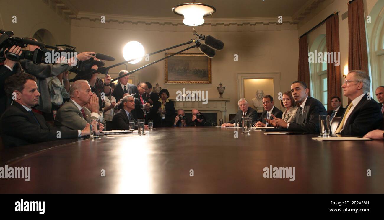 Barack Obama participates in a bipartisan Congressional Leadership ...